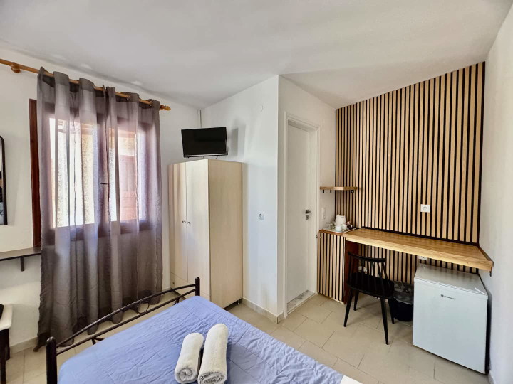 Villa Dima Standard Double Room | Perissa Beach - Santorini