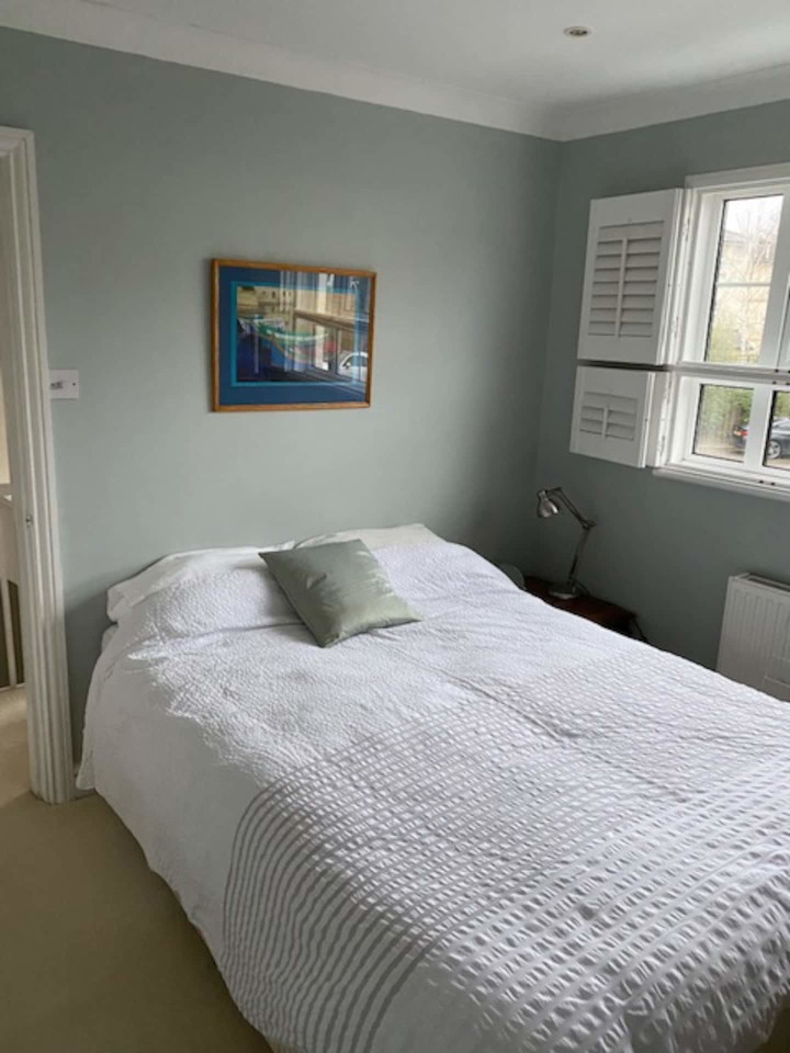 Quiet Room Close To Town With Parking - Cheltenham