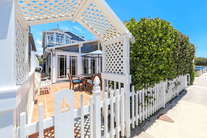 Patios Avec Vue Sur L'océan Et Jardin | À Quelques Pas Du Sable&nbsp;! - Newport Beach, CA
