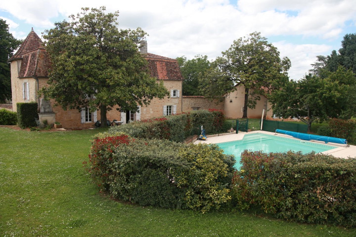 Gîte De 14 Personnes - Charente