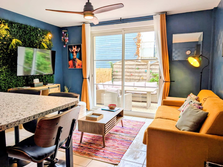 Le Nid Coloré | 2 Bedrooms, Terrace And Parking - La Rochelle