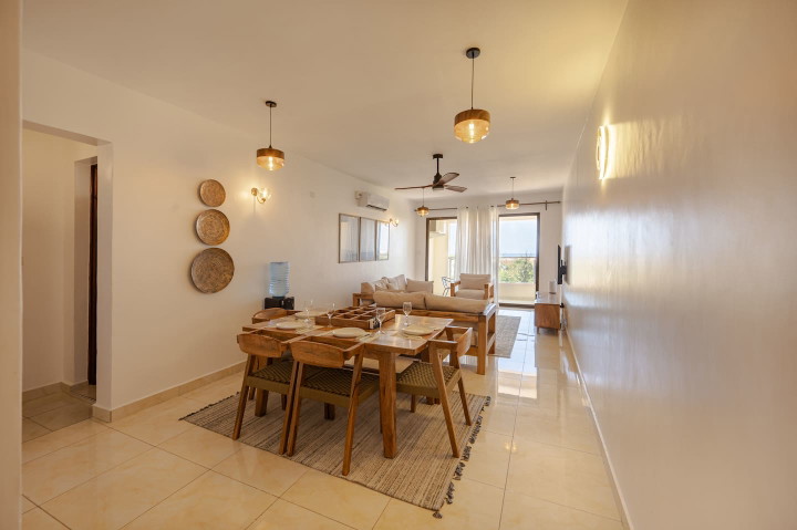 Sea Breeze 2 Bedroom Apt In Nyali Mombasa - Mombasa
