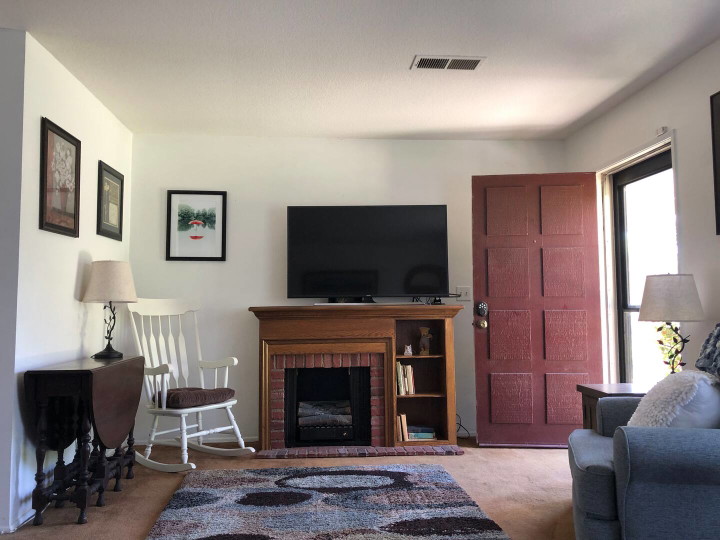 Comfy & Quiet Townhome In La Verne - Pomona, CA