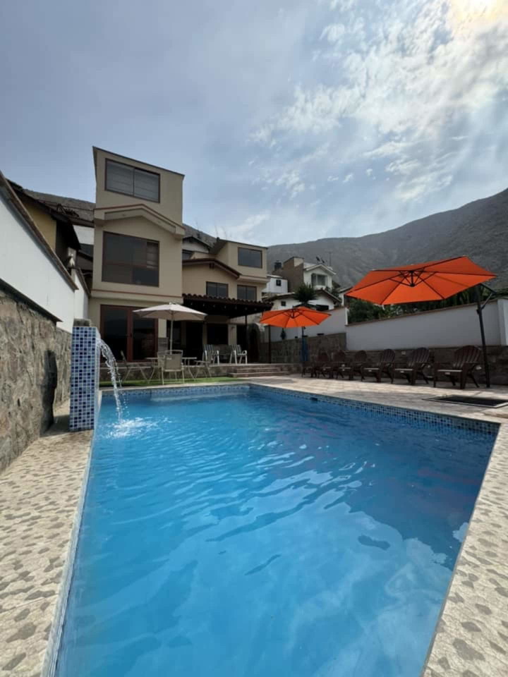 Country House In The Cuadro With Exclusive Pool - Lima