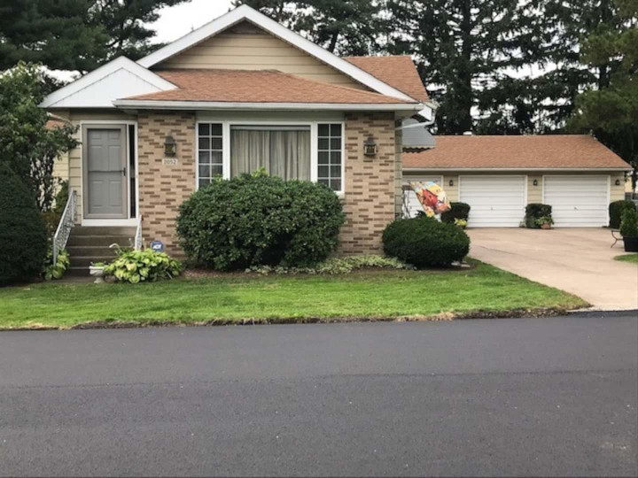 The Gathering Place (Rent The Entire Home) - Erie, PA