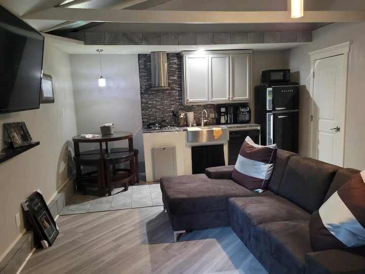 Modern 1 Bed, 1 Bath - Fairfield, CA