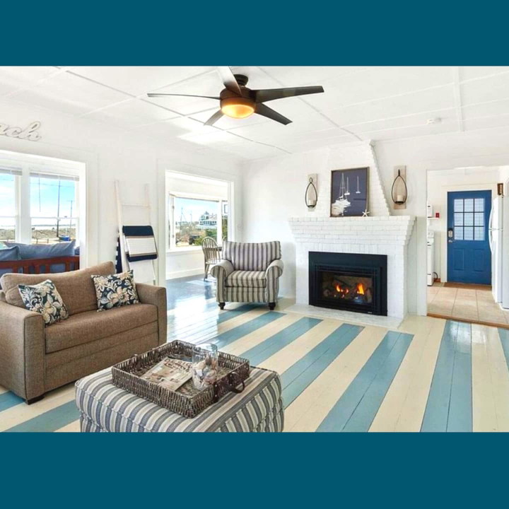 *Beachfront* Vintage Coastal Cottage - Relaxation - Portsmouth, NH