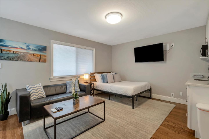 Cozy Studio L Downtown San Jose - San Jose, CA