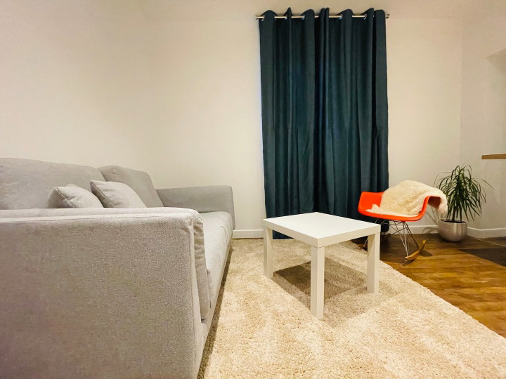 Beautiful Ground Floor Apartment - Rennes
