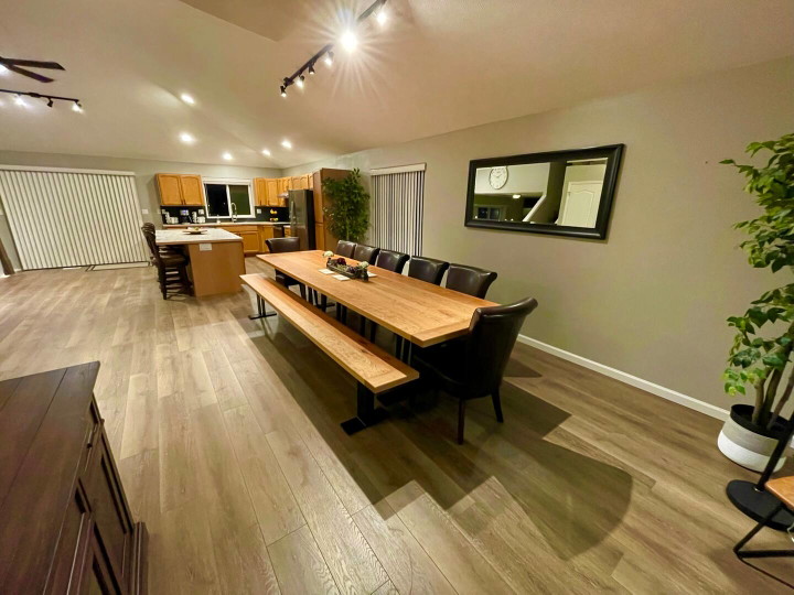 Large House To Gather | Near Hub Sports Center - Spokane Valley, WA