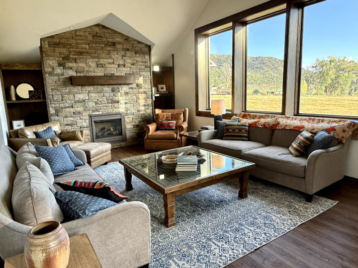 Stunning Views-farmhouse On Sunfire Ranch - Basalt, CO