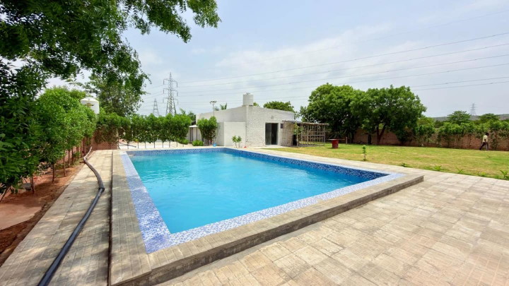 Farm With Private Pool | 3bhk - グルガーオン