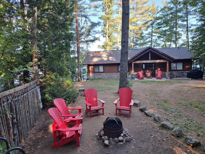 Escape In The Heart Of Muskoka - Lakeside - Huntsville