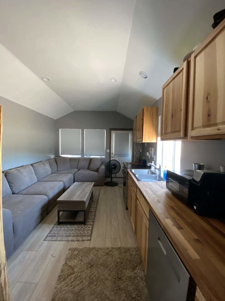 Renovated Coffee Shop Studio - West Glacier, MT