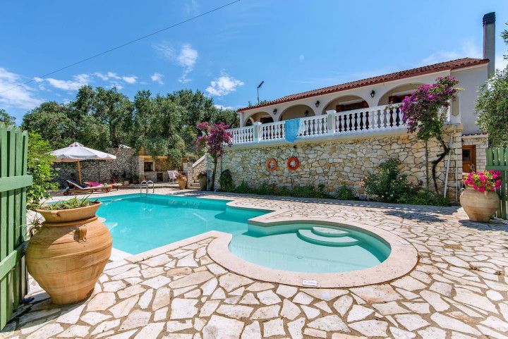 Villa Kyklamino - Paxi