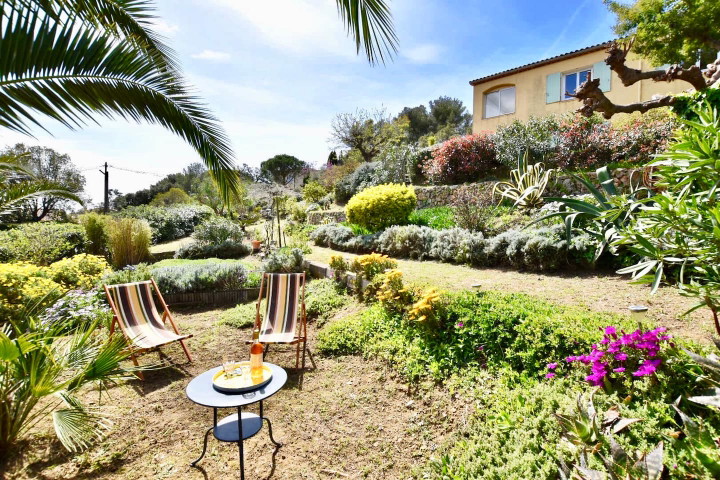 Superbe Rdc Villa Terrasse Jardin.proche Mer - La Croix-Valmer