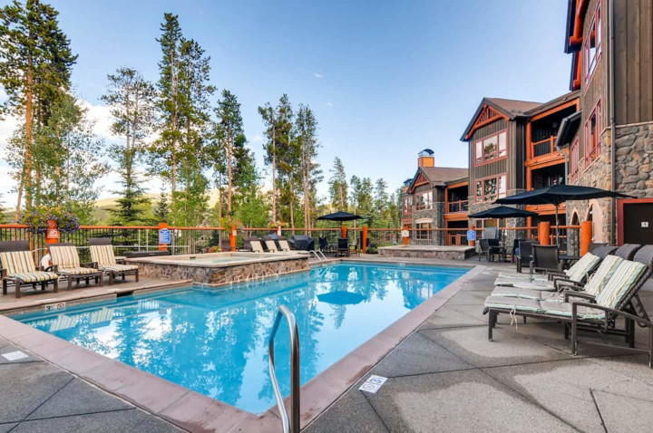 Bluesky 518 | Ski-in/out With Resort Amenities - Breckenridge, CO