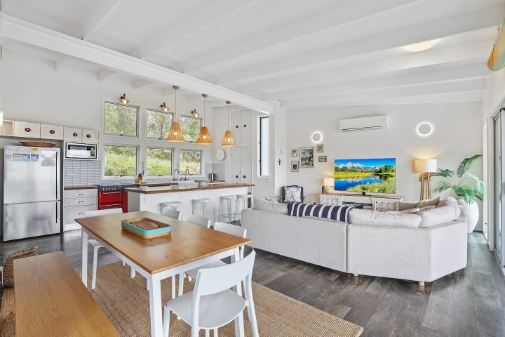 The Ultimate Modern Straddie Beach House - Moreton Island