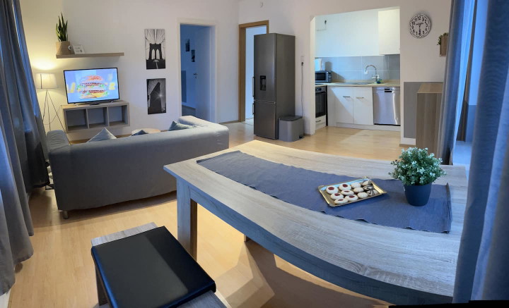 Monteurs- & Ferienwohnung - 24h Check In- 5 Pers - Herford