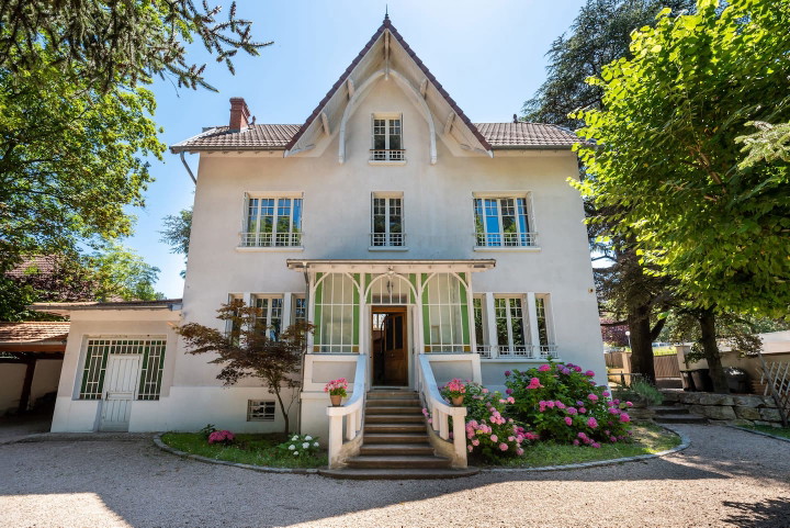 La Cloche - Maison De Famille Cosy Et Intimiste - Dardilly