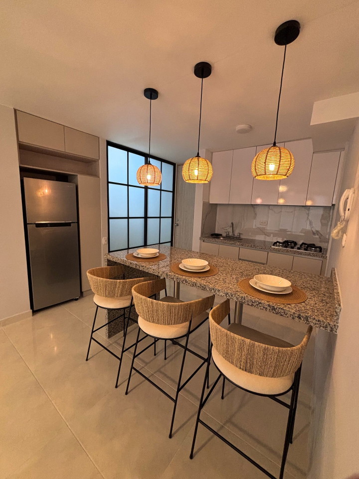 Modern, Centrally Located Flat With Swimming Pool - Barranquilla