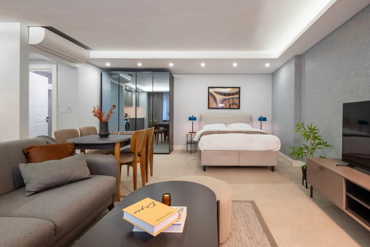 Merkezi Geniş Stüdyo Daire - 2.kat/asansörlü - Bakırköy