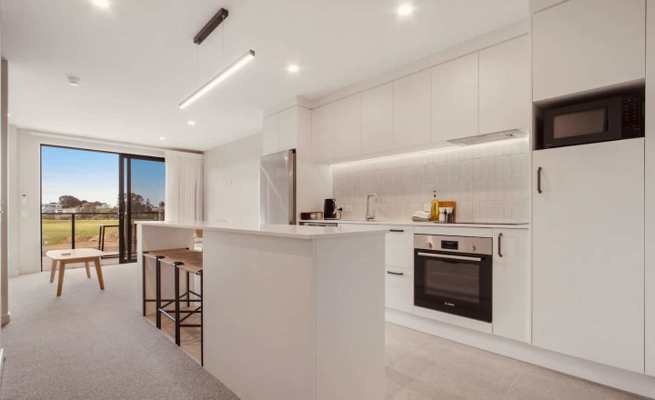 Warm And Welcoming On Wilson Road (#B3) - Waihi Beach