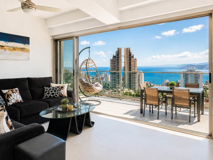 Panoramic Sea View  Exceptional Sunlit Apartment - Benidorm