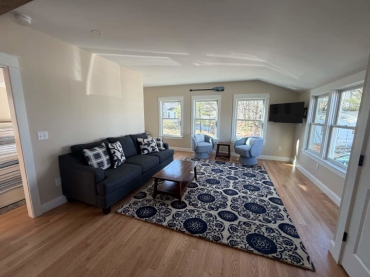 Loveable Cottage ~ Walk To Beach & Downtown ! - Ogunquit, ME