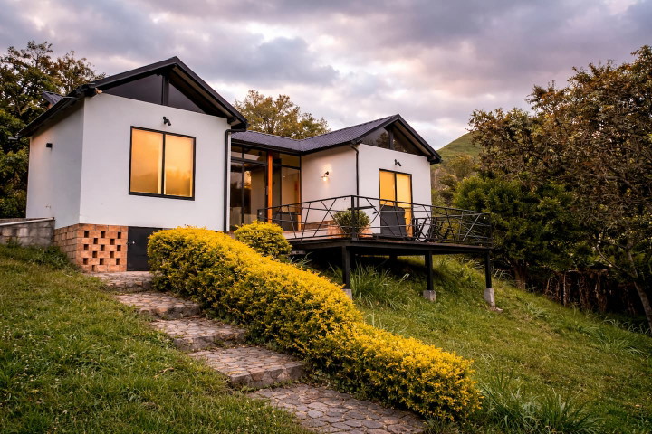 Refuge With Jacuzzi, Orchard And River - Vilcabamba