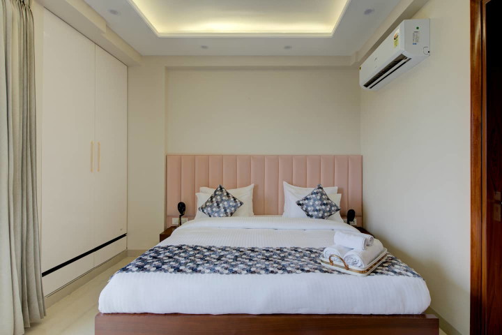 Exquisite 1 Bhk Apartment With Private Balcony Ggn - Gurugram