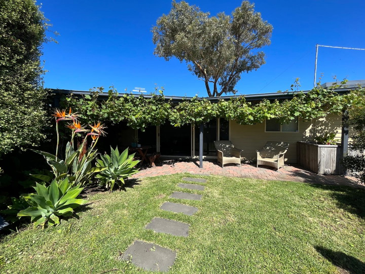 Prime Location Near The Water In The Heart Of Town - Portarlington