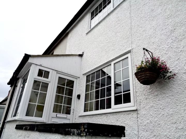 Conwy Cosy Cottage -Sleeps 4 . Fast Wifi Courtyard - Conwy