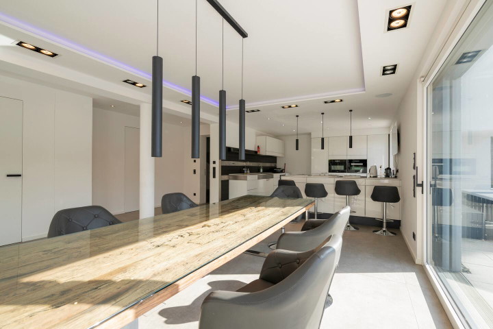 Outstanding Villa In A Quiet, Lush Area - Munich