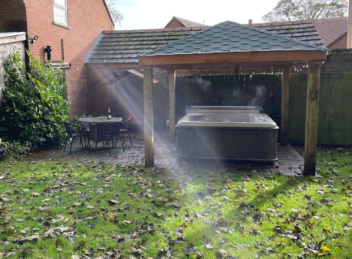 Lovely Flat With Picturesque Views And Hot Tub - Driffield