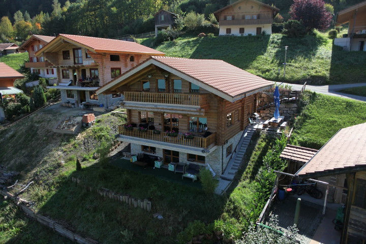 Log Home Iseltwald Bei Interlaken + Panoramasicht - ヴェンゲン BE