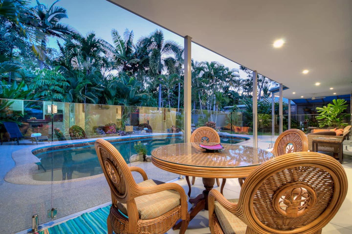 Spacious Family Home Close To Beach - Port Douglas