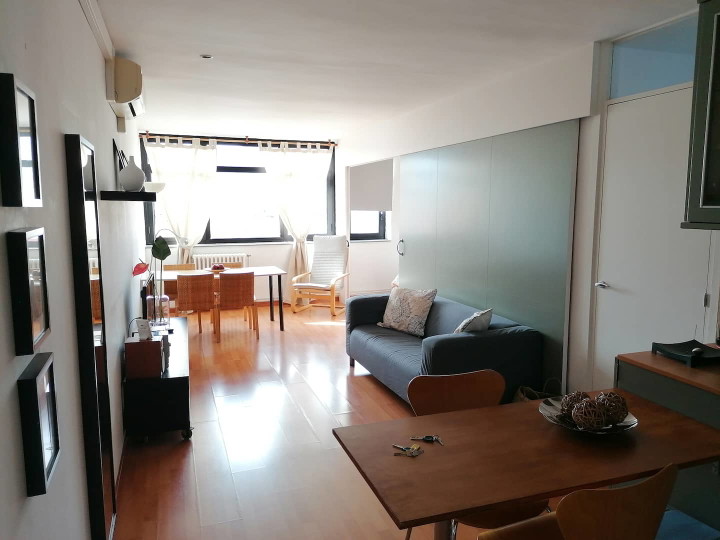 Apt. Vue Magnifique Et Air/ac (M) - Sant Boi de Llobregat