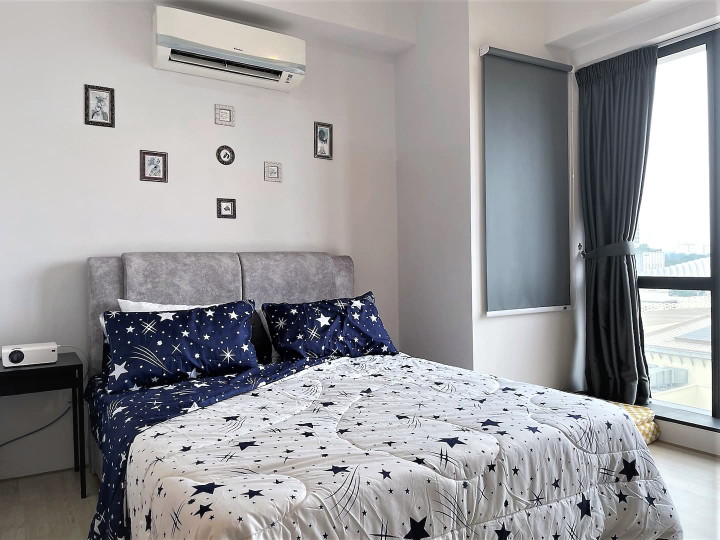 Revo| Pavilion Bukit Jalil | Axiata | Up To 3pax - Kuala Lumpur