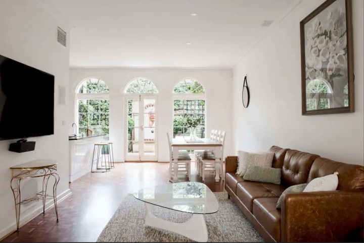 Spacious 4br Townhouse Walk To Adl Oval Cbd & Pubs - Prospect
