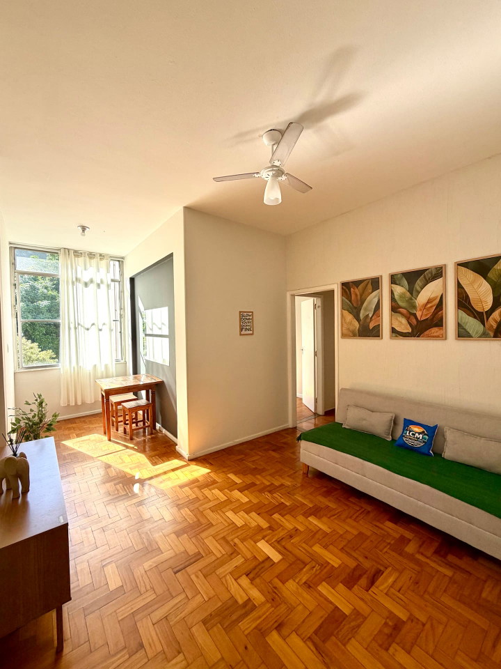 Apartment In Copacabana/300m From The Beach/views Of Nature - 