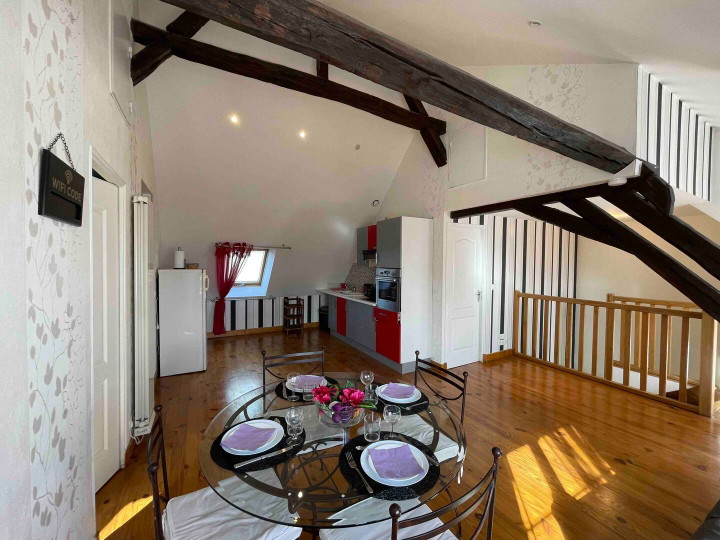 Appartement Issoudun Avec Wifi Et Parking Gratuit - Issoudun