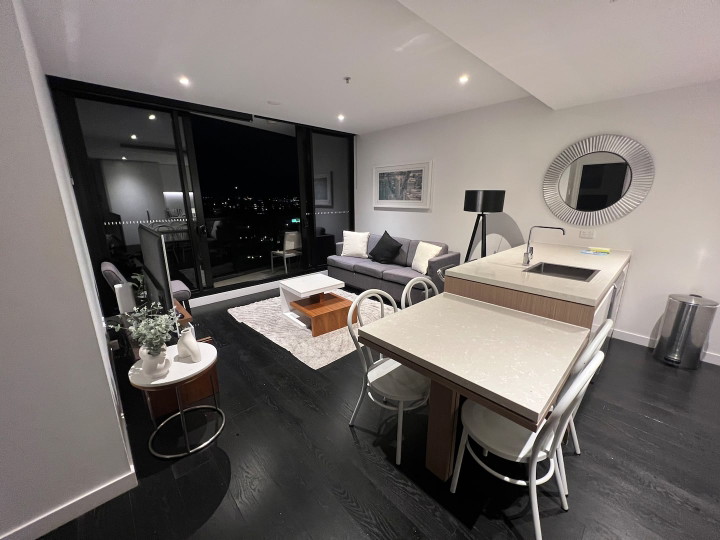 Entire Flat W Infinity Pool 5 M Walk From Fort Val - Brisbane
