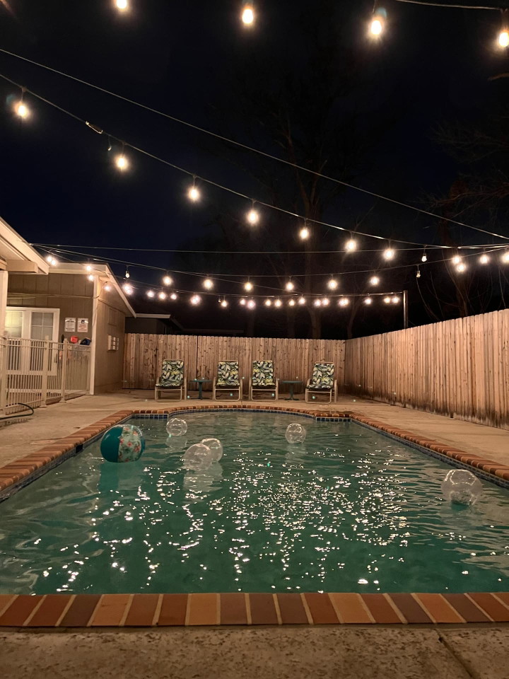 Perfect Family Home! Pool, Hot Tub & Putting Green - San Antonio, TX
