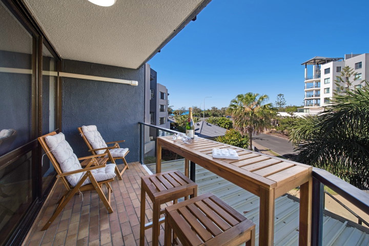 Salthaus | Luxurious Coastal Escape 100m To Beach! - Alexandra Headland