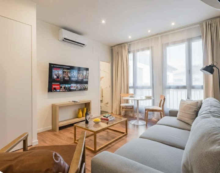 Galatea 1585 Alcalá, 2-bedroom, 2-bathroom Apartment. - Alcala de Henares