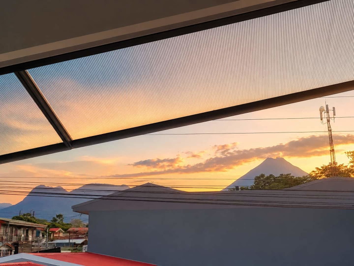 Modern Oasis | Volcano View | 5 Min To Downtown - La Fortuna