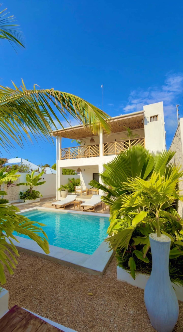 Hinolu Villa | Piscine Privée Plage 5 Min - タンザニア