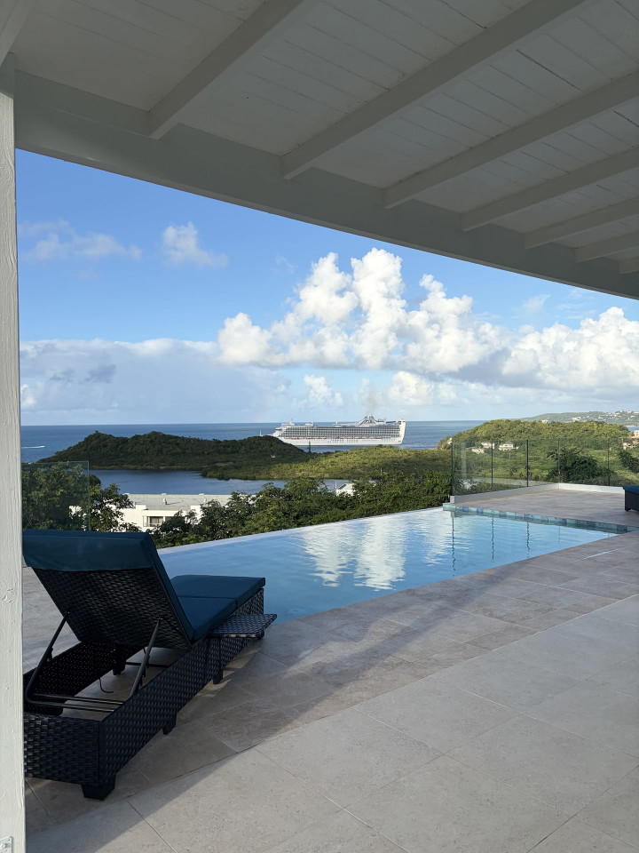 Villa Au Sommet D'une Colline Avec Piscine Privée Et Vue Panoramique à 180° Sur La Plage - Antigua-et-Barbuda