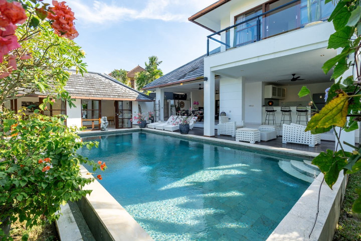 3br Designer Villa Near The Beach - Canggu